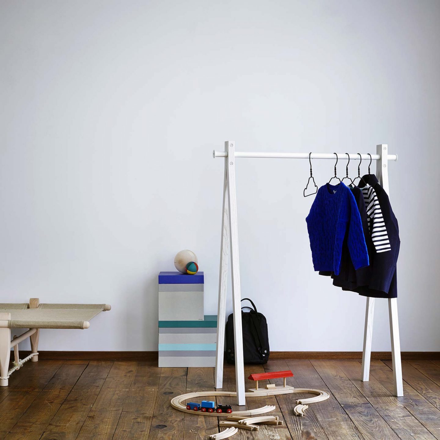 Portant à vêtements : 25 idées déco pour vos habits