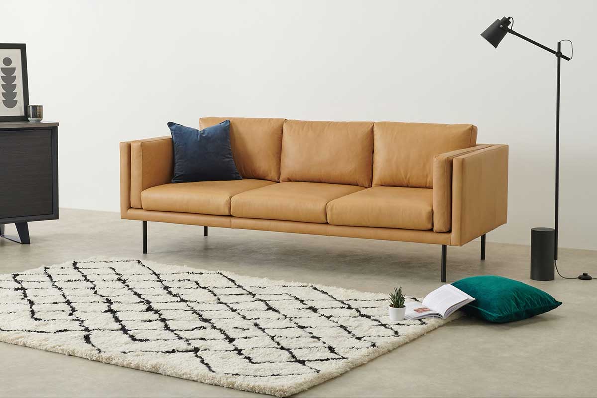 Canapé cuir marron : 22 idées déco pour le salon