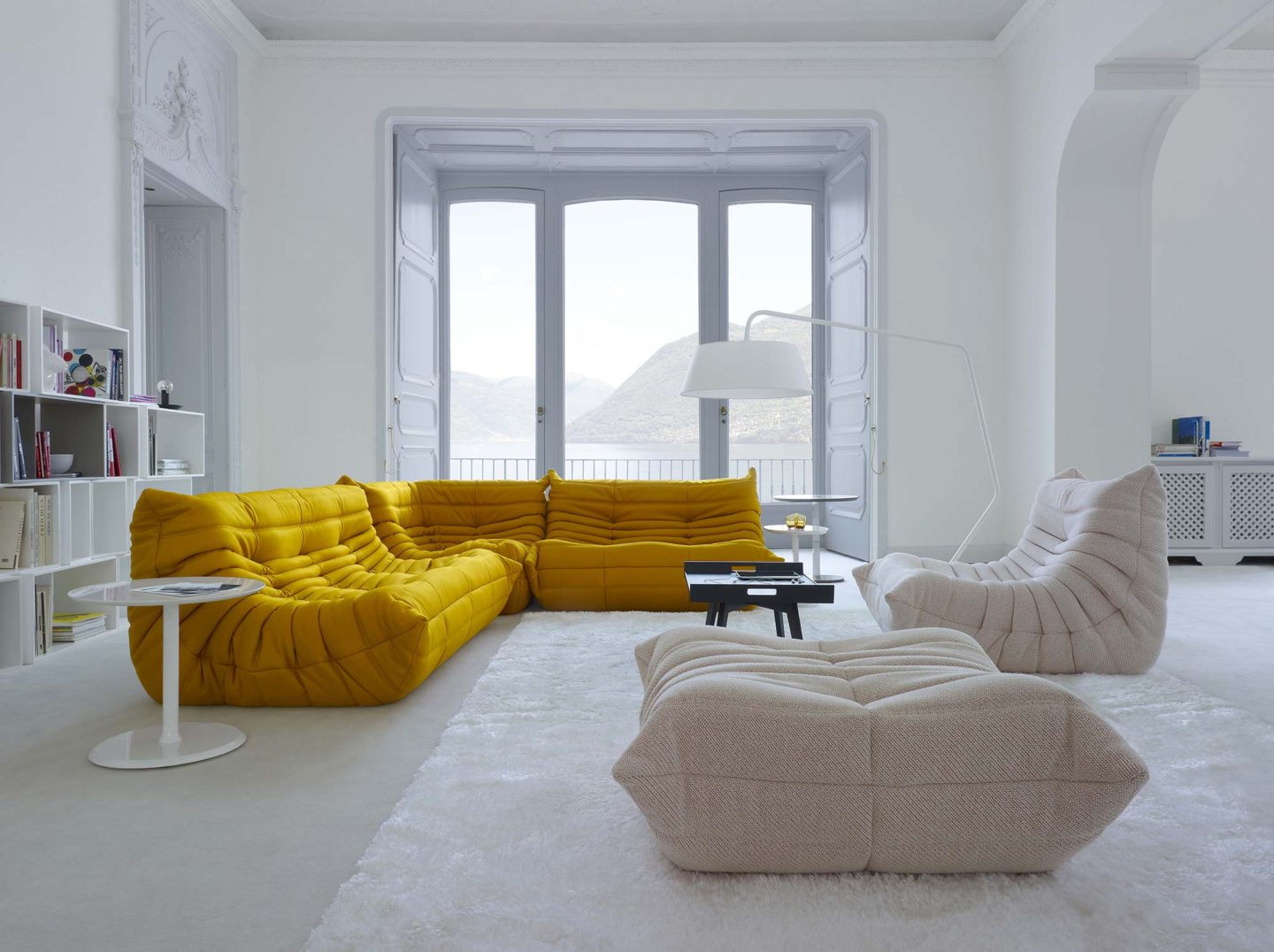 Canapé jaune : 26 idées déco pour le salon