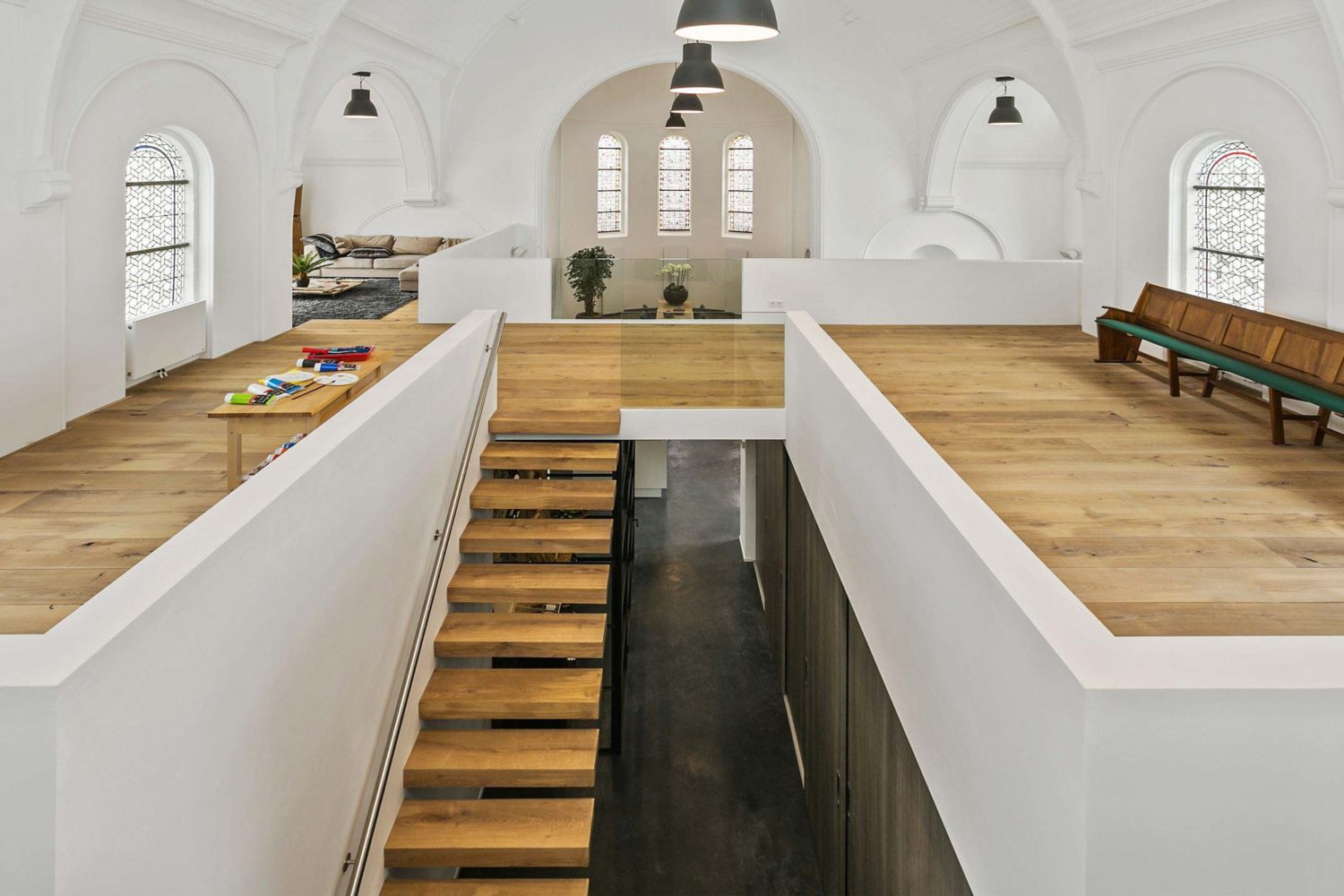14 anciennes églises transformées en loft d'habitation
