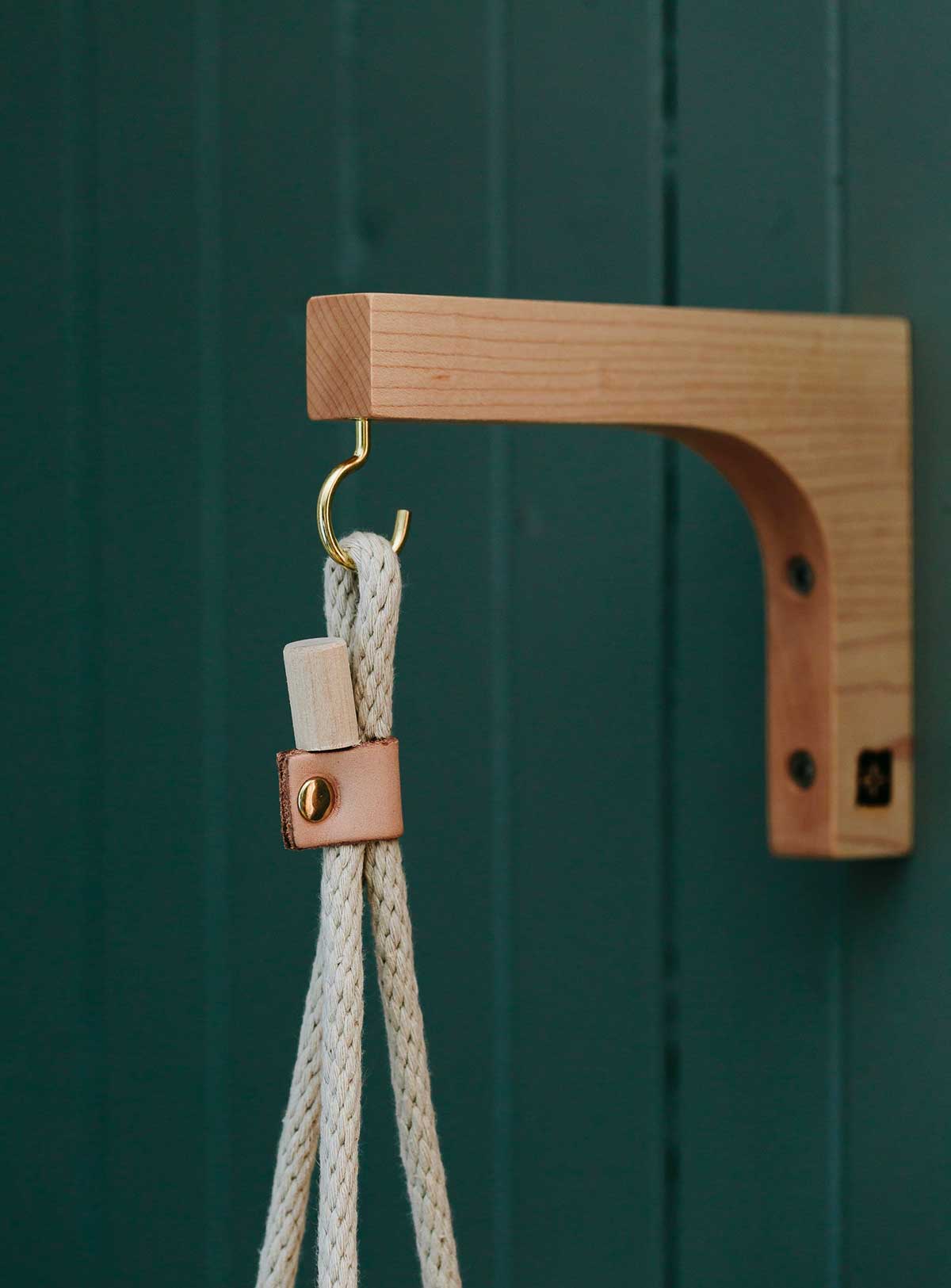 Cache-pot suspendu : 21 idées pour accrocher vos plantes