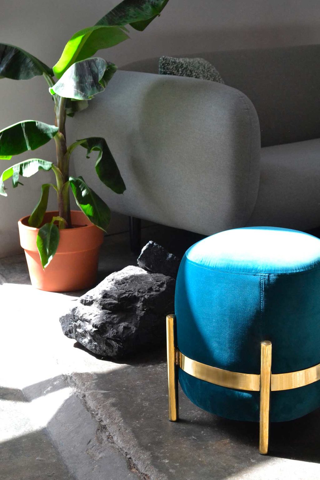 Pouf design : 20 modèles contemporains pour le salon