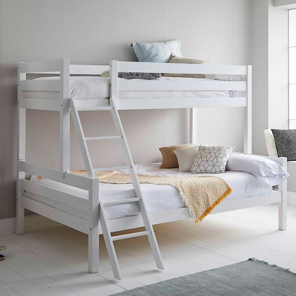 Lit superposé 3 places : 17 couchages astucieux