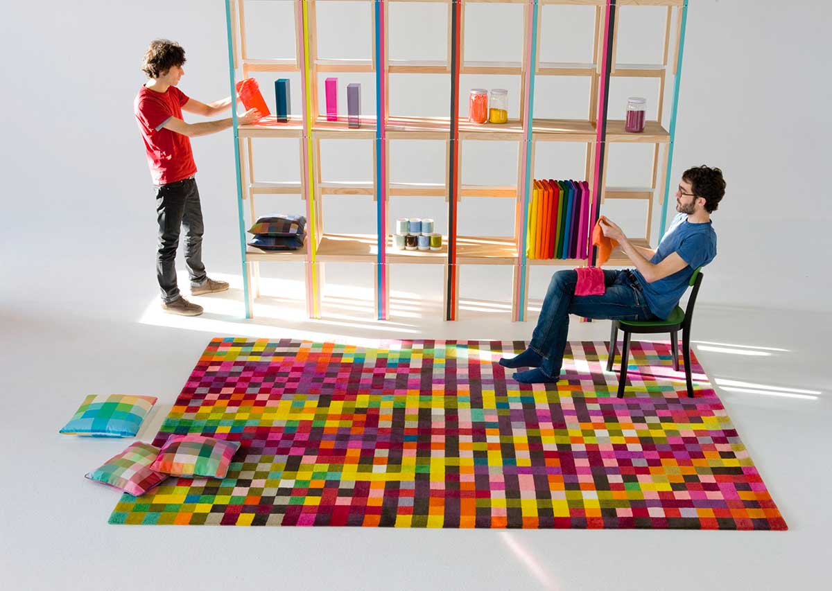 Tapis design : 21 idées déco pour un salon moderne