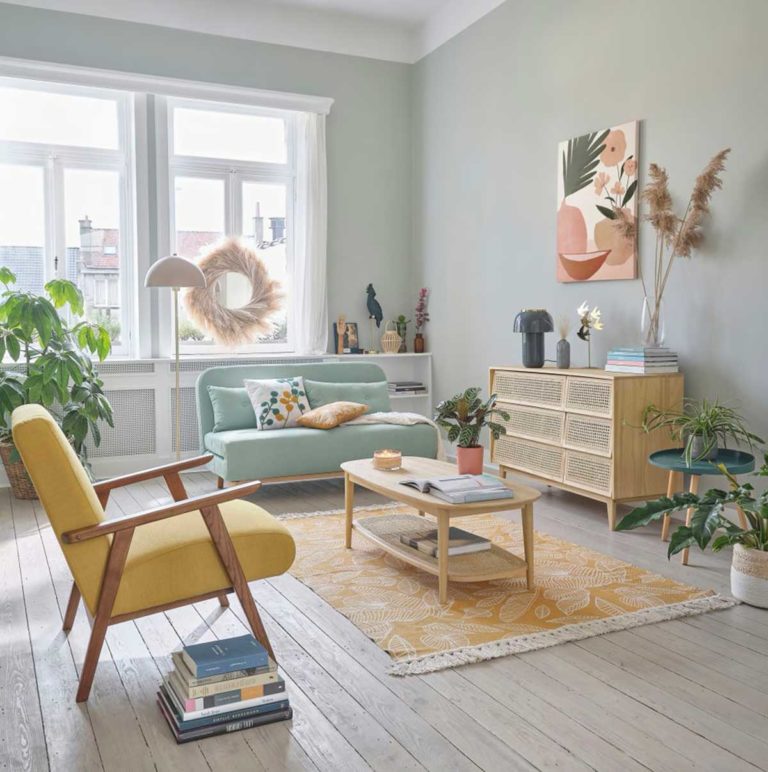Fauteuil jaune : 19 idées déco pour le salon
