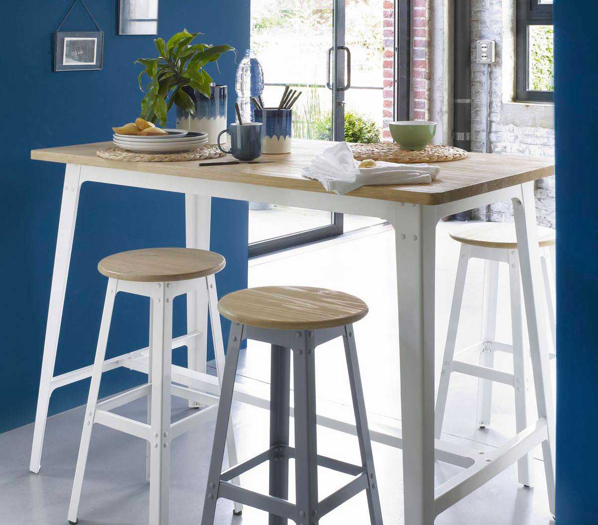 Tabouret de bar en bois : 20 idées déco pour la cuisine