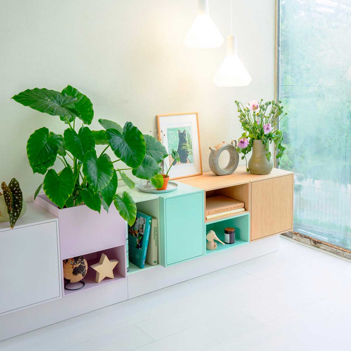 Bibliothèque basse : 17 étagères de petite hauteur