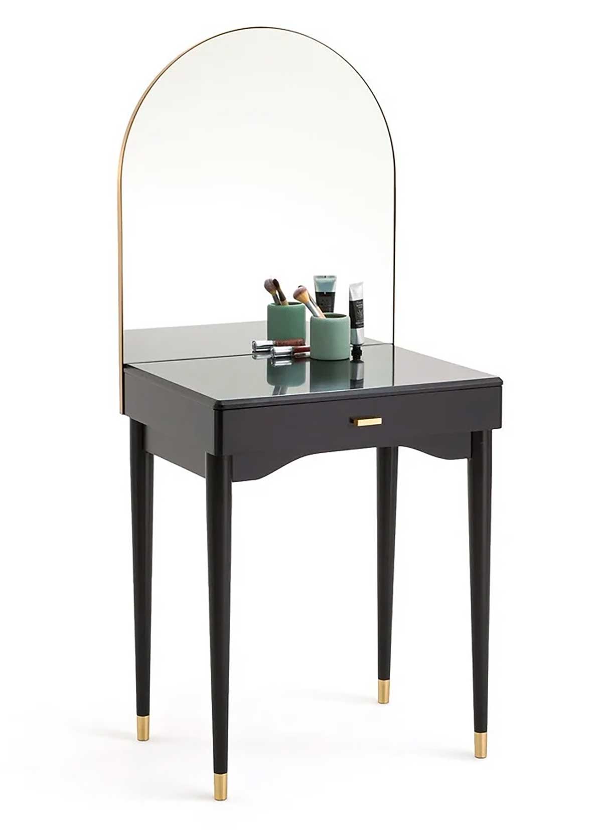 Coiffeuse moderne : 21 meubles design pour la chambre