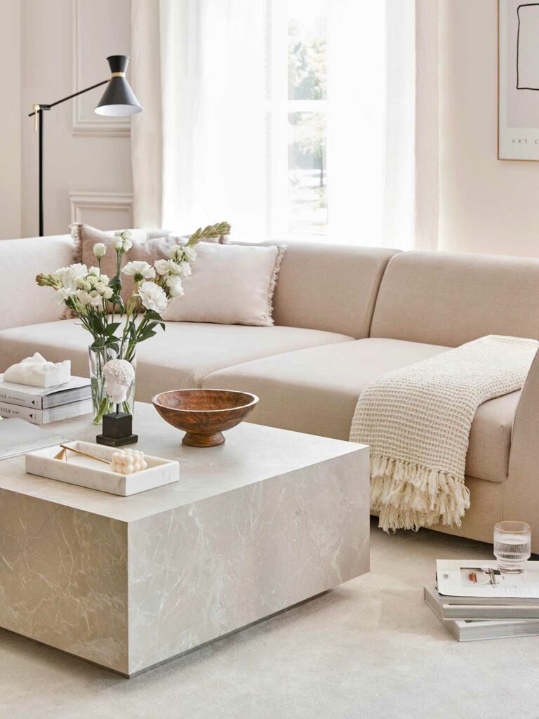 Table basse travertin : 26 modèles en pierre naturelle