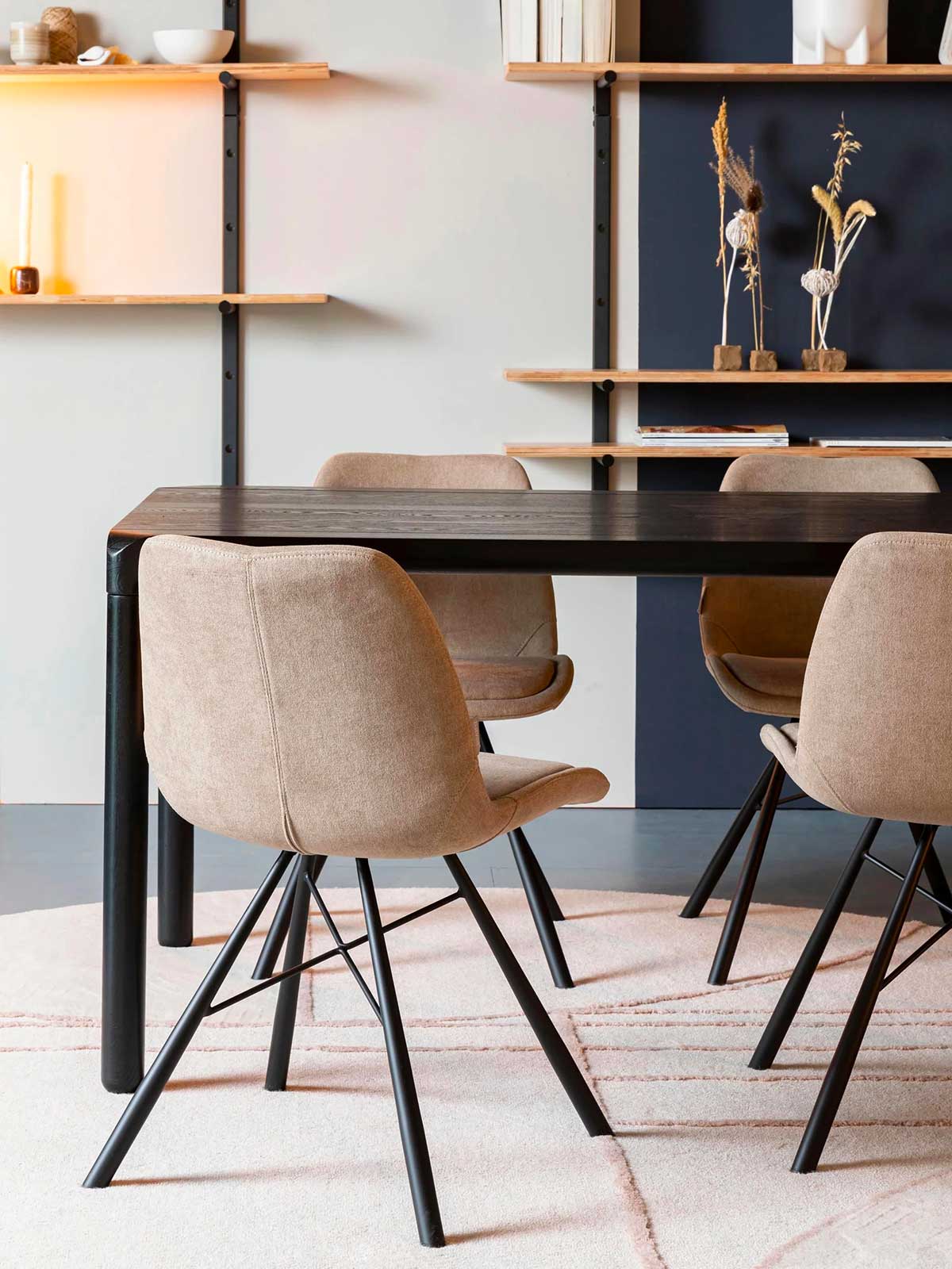 28 grandes tables à manger de 220 à 320 cm pour des repas XXL