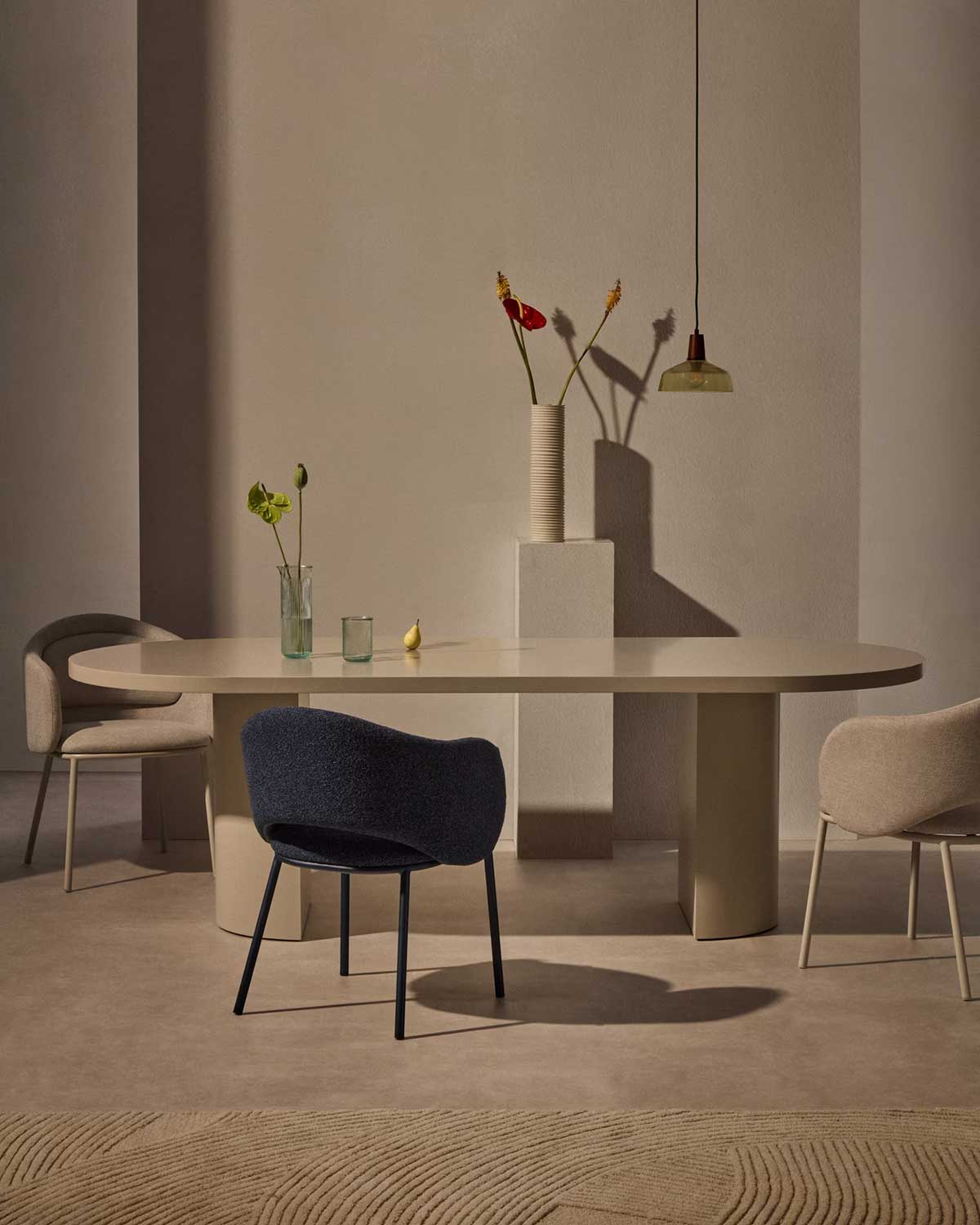 28 grandes tables à manger de 220 à 320 cm pour des repas XXL