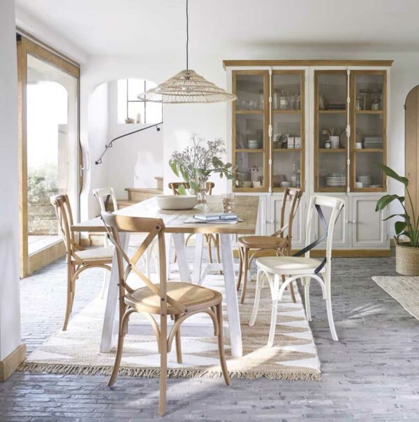 28 grandes tables à manger de 220 à 320 cm pour des repas XXL